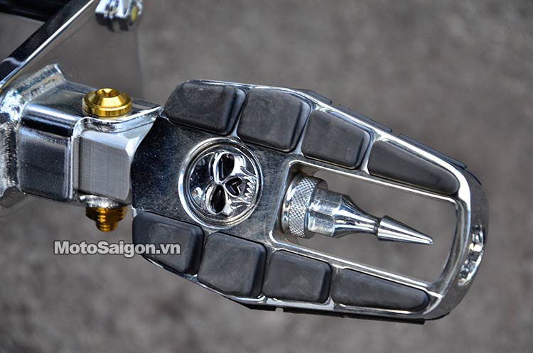 Honda Fury Skull xương sọ của nhiếp ảnh gia - Motosaigon